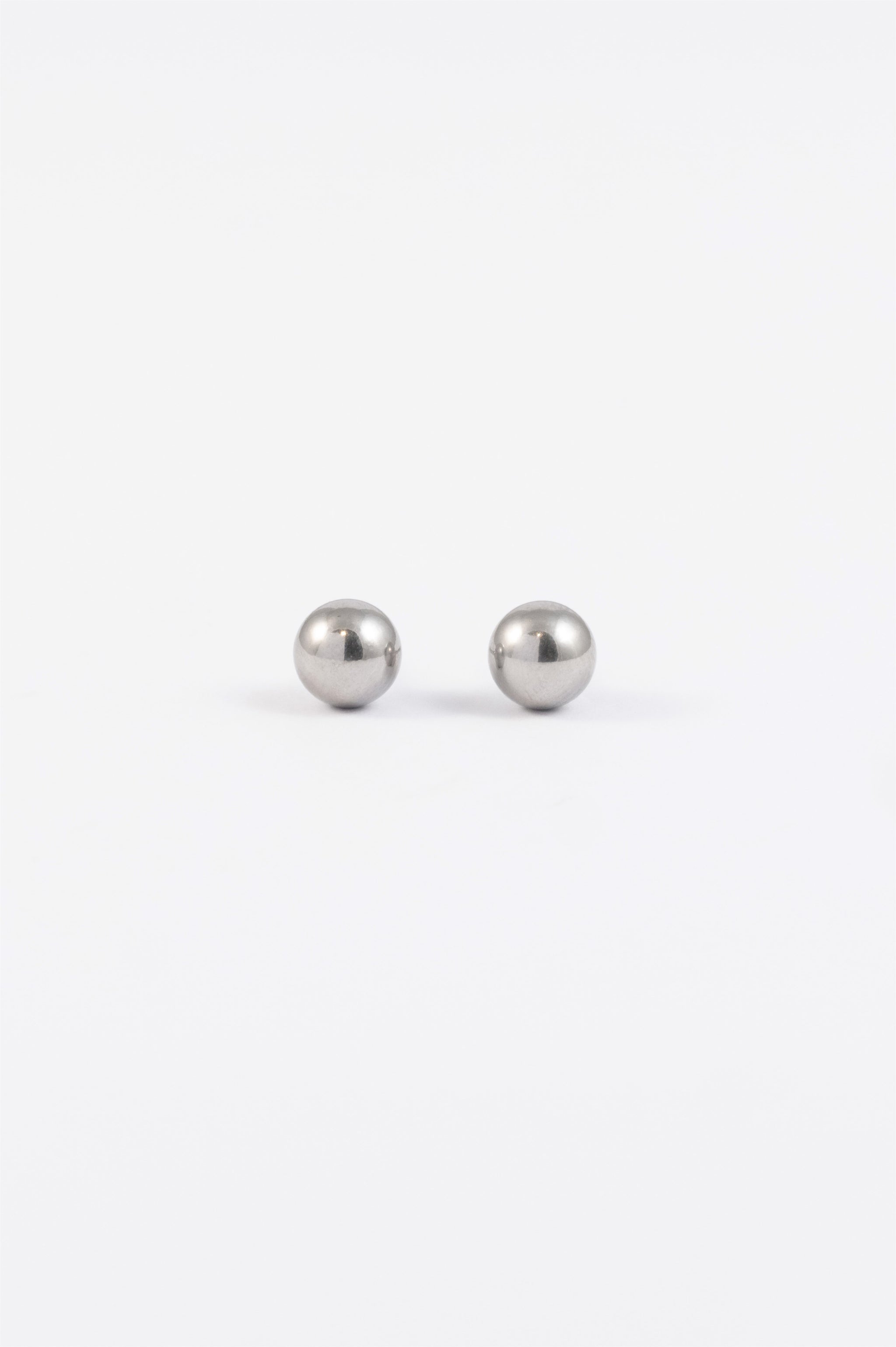 SILVER GRADUATED BALL STUD EARRING PACK