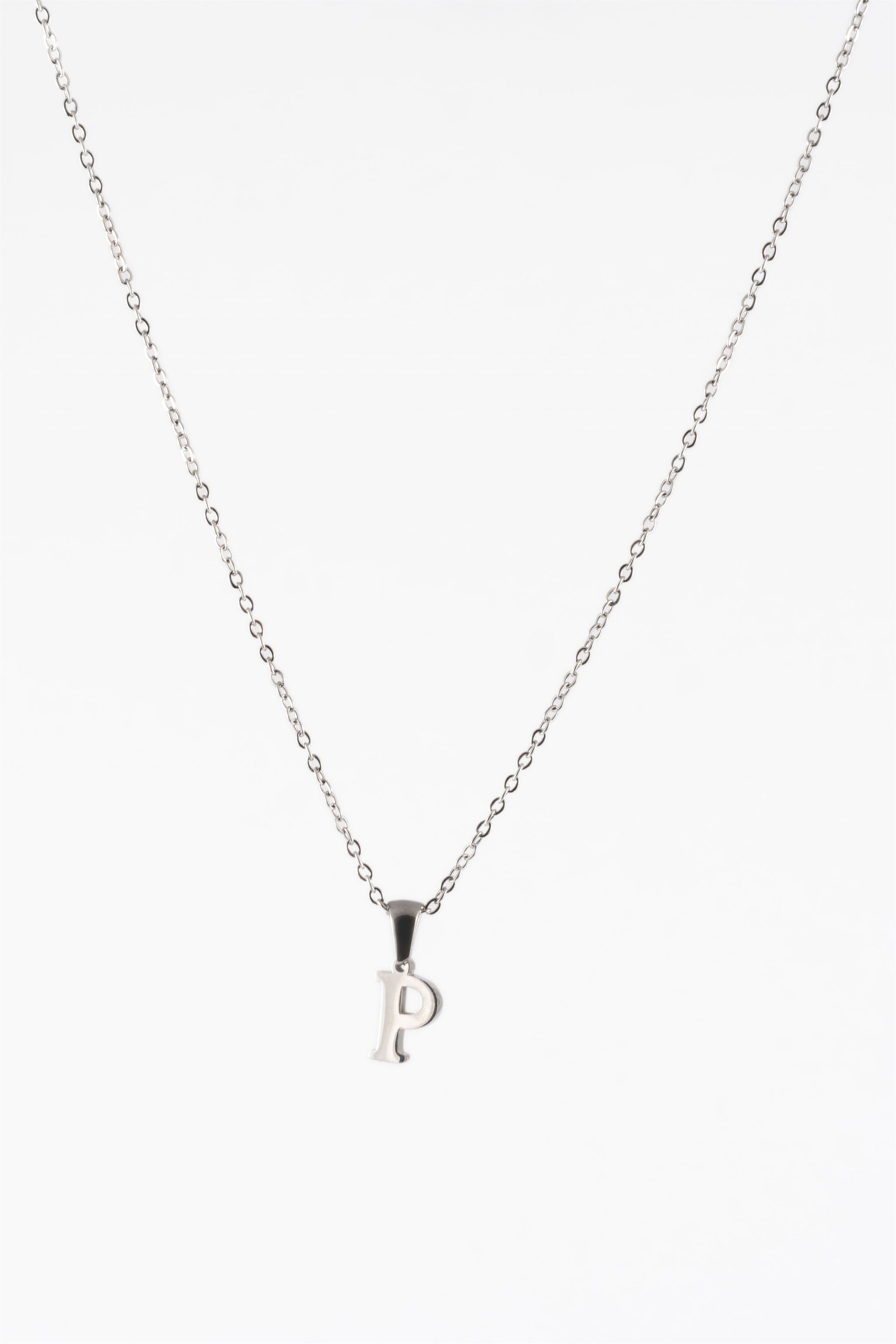 SILVER METAL INITIAL P CHAIN