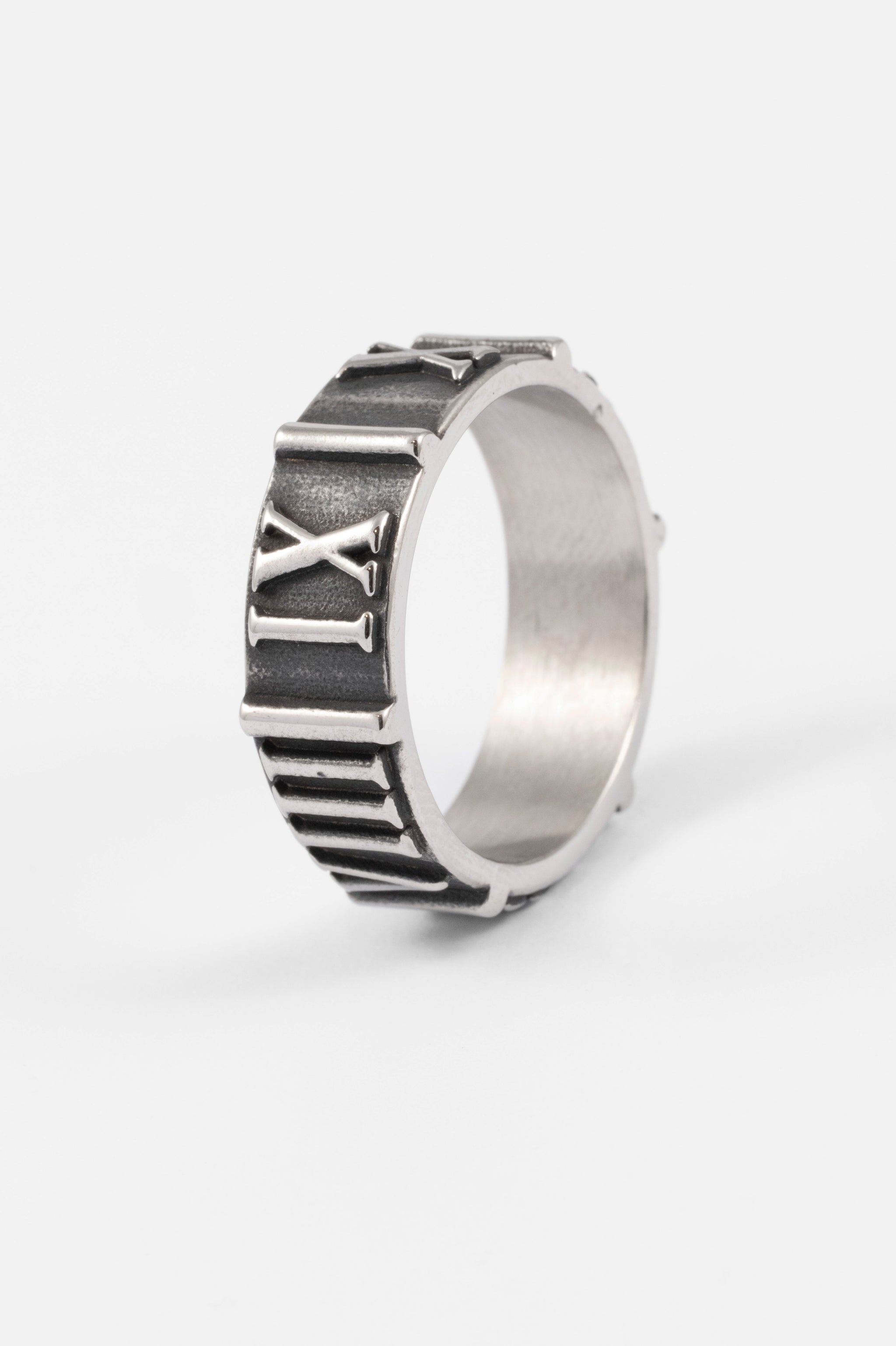 ANTIQUE SILVER ROMAN NUMERALS BAND RING - LXL